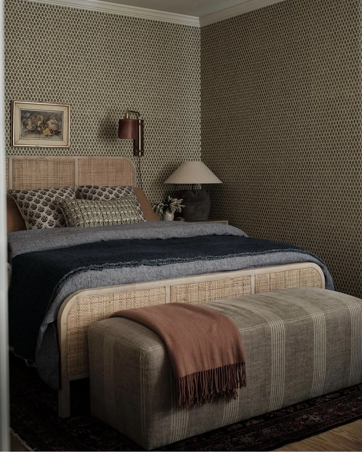 How To Pick Timeless Wallpaper That Won't Go Out Of Style - Nadine Stay